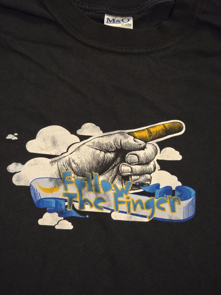Vintage 00s Follow The Finger Butterfinger Candy Bar Mens Snack T Shirt ...