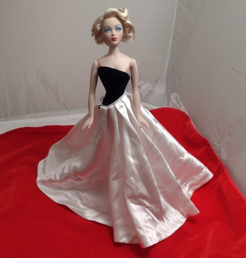 Spellbound Doll Dress Fits Tonner Gene 16" Black And White Pearl ...