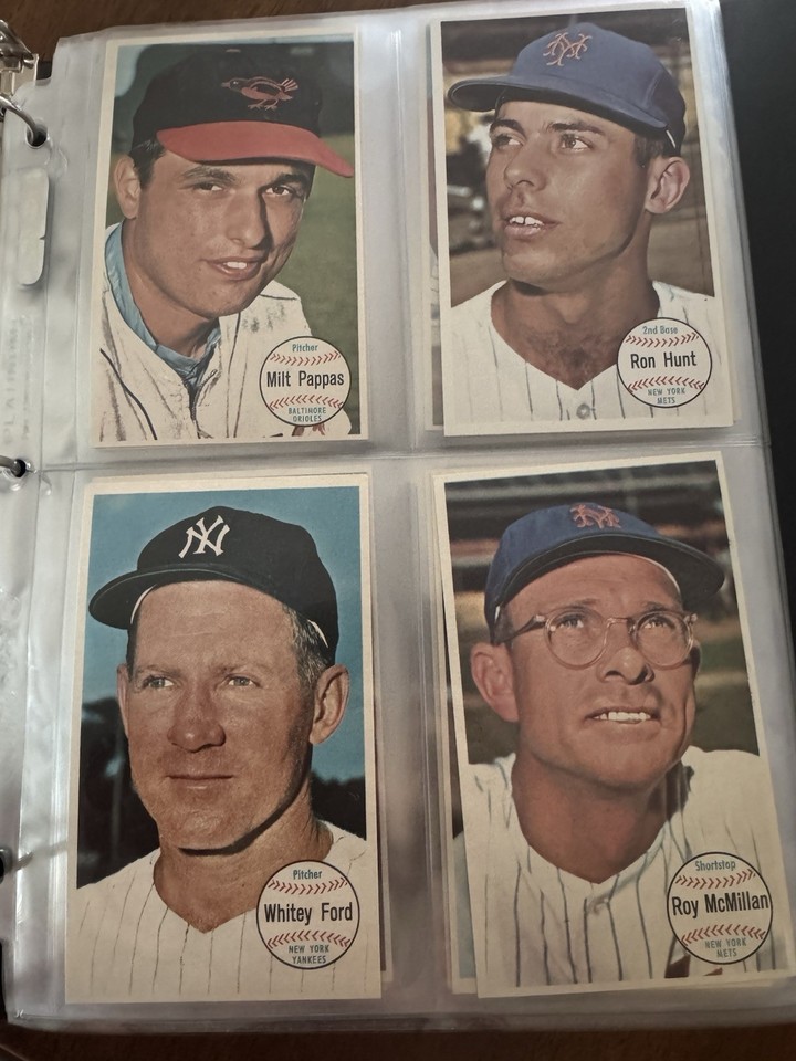 1964 Topps Giants Baseball Complete Set 60 Mantle Koufax Mays Aaron ...