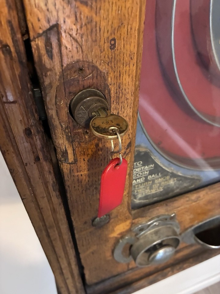 Antique Allwin De Luxe Arcade Coin Operated Penny Machine - Working ...