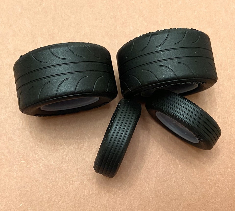 1/24 Scale:17/15-inch Old School Tri-Rib Radir, Kidney Bean Wheels W ...