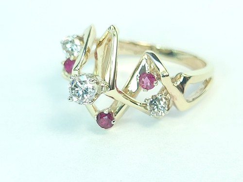 Vintage 0.44ctw Diamond Ruby Zigzag 14k Yellow Gold Ring Size 5 3/4" | eBay