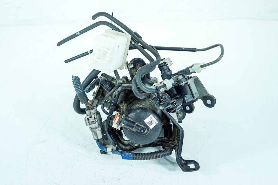 07-17 Lexus LS460 OEM 4.6L Air Suspension Compressor Pump 48914-50030 ...