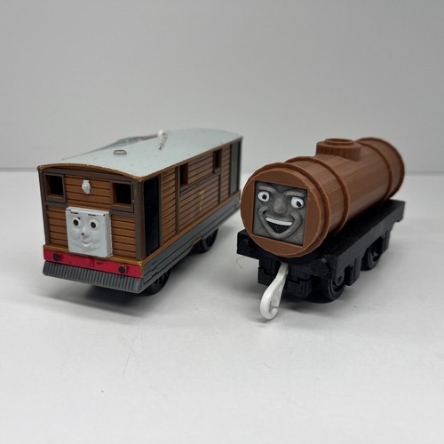 Thomas & Friends TrackMaster TOBY Train + Custom Tanker - VIDEO | eBay