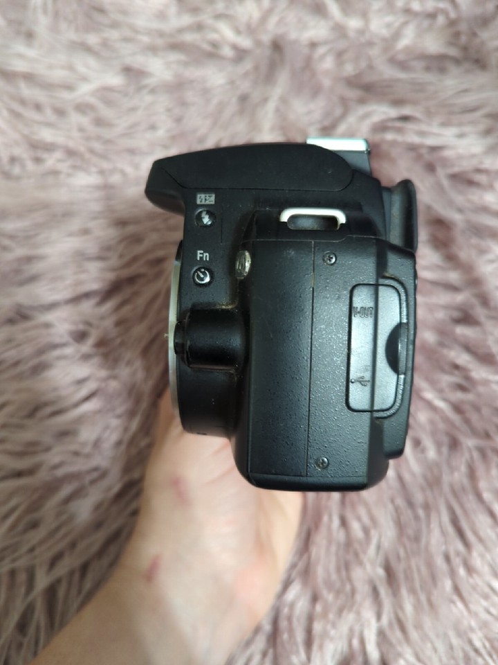 Parts Piece! Nikon D60 10.2MP Digital SLR Camera Body 3063766 | eBay