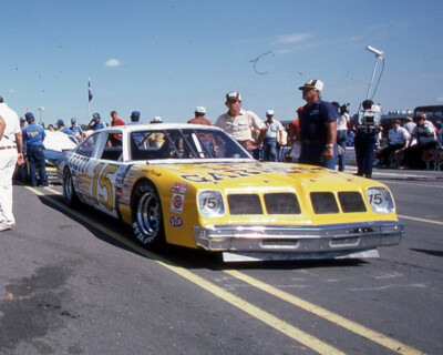 GEOFF BODINE #15 LEVI GARRETT BUSCH SERIES CAR AT DAYTONA 8X10 GLOSSY ...