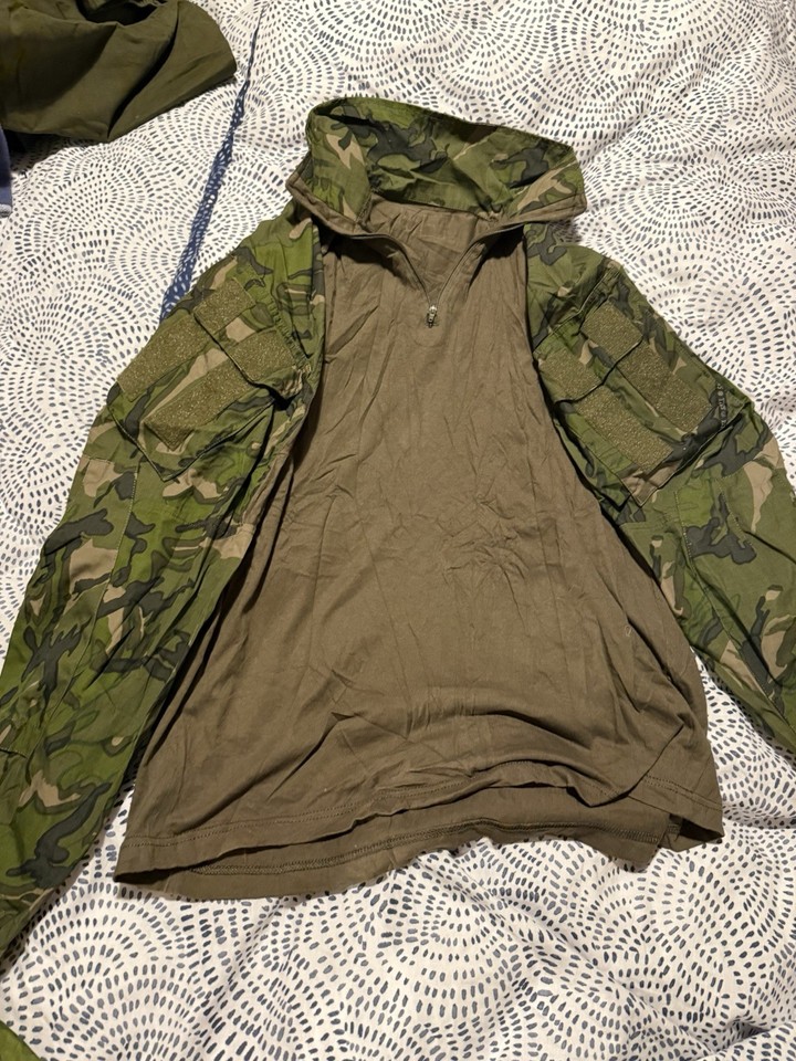 Chinese PLA Type 81 “Large Five-Leaf” Camouflage Gen3 Combat Uniform ...