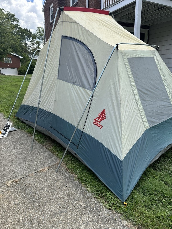 Sears Hillary Cabin Tent Model 308.770570 - 12’ x 9' x 7' Center Height ...