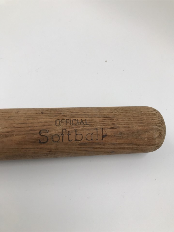 Vintage 32" Wood Hillerich & Bradsby Co. No 50 Official Softball Bat H ...