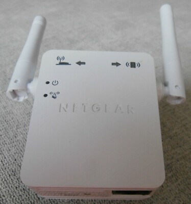 NETGEAR Universal WIFI Range Signal Extender Model No. WN3000RPv2 ...