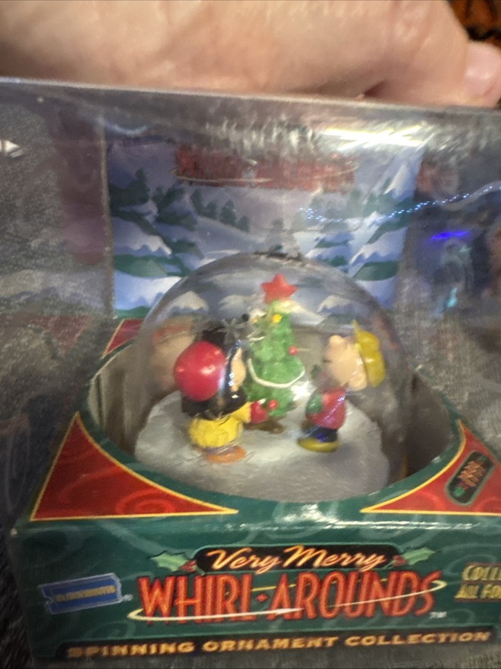 Very Merry Whirl-Around Charlie Brown Christmas Spinning Ornament ...