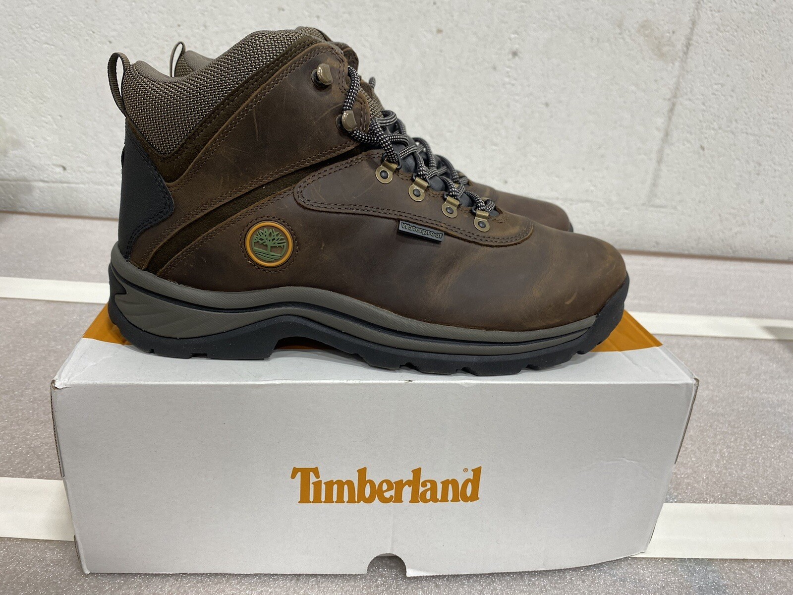 Timberland Boots Men's Size 12 Dark Brown White Ledge Mid Waterproof ...