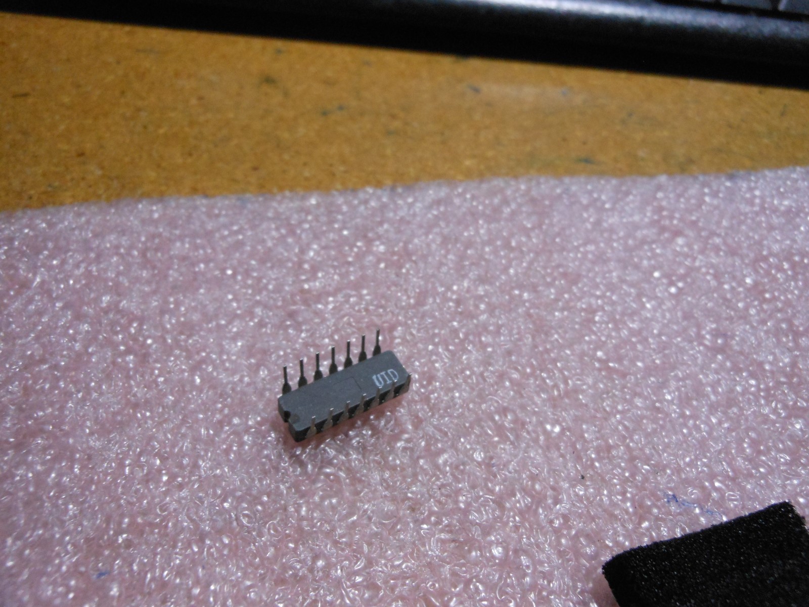 TI MICROCIRCUIT # 54S113/BCBJC NSN: 5962-01-058-8761 # SNJ54S113J DUAL ...