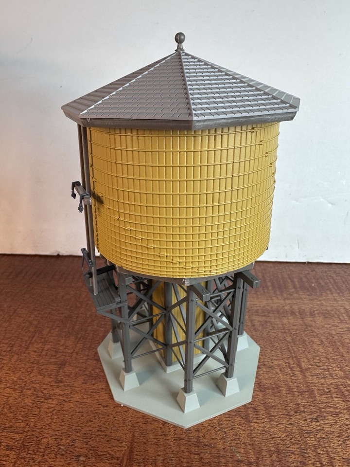 HO Scale 933-2813 Walthers Cornerstone Water Tank Tower Missing Water ...