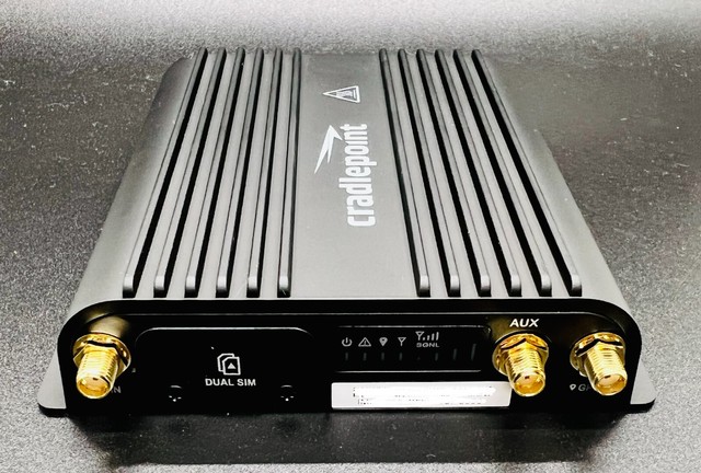 Cradlepoint LTE Router MultiCarrier Rugged IBR600C-150M-D Verizon ATT ...