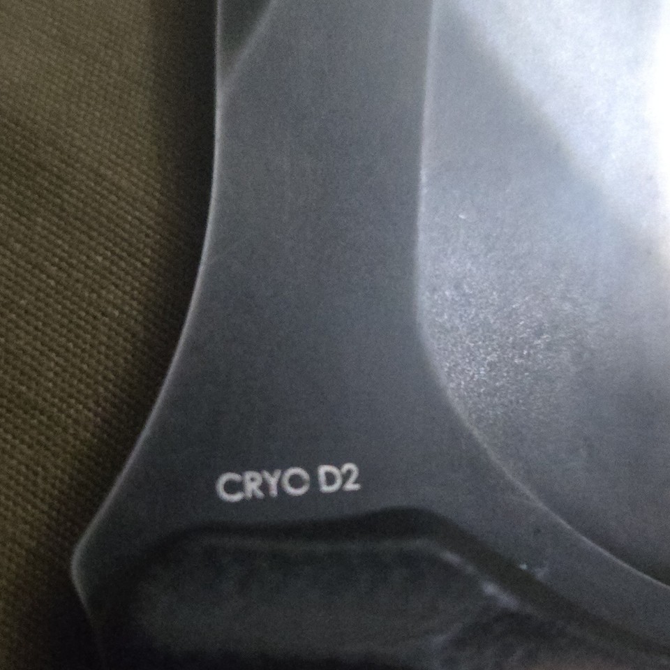 Off-Grid Knives Cryo D2 Folding Pocketknife Black G10 Handle Drop Point ...