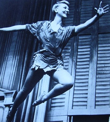 PETER PAN clipping B&W photo Mary Martin musical 1954 play NBC special ...