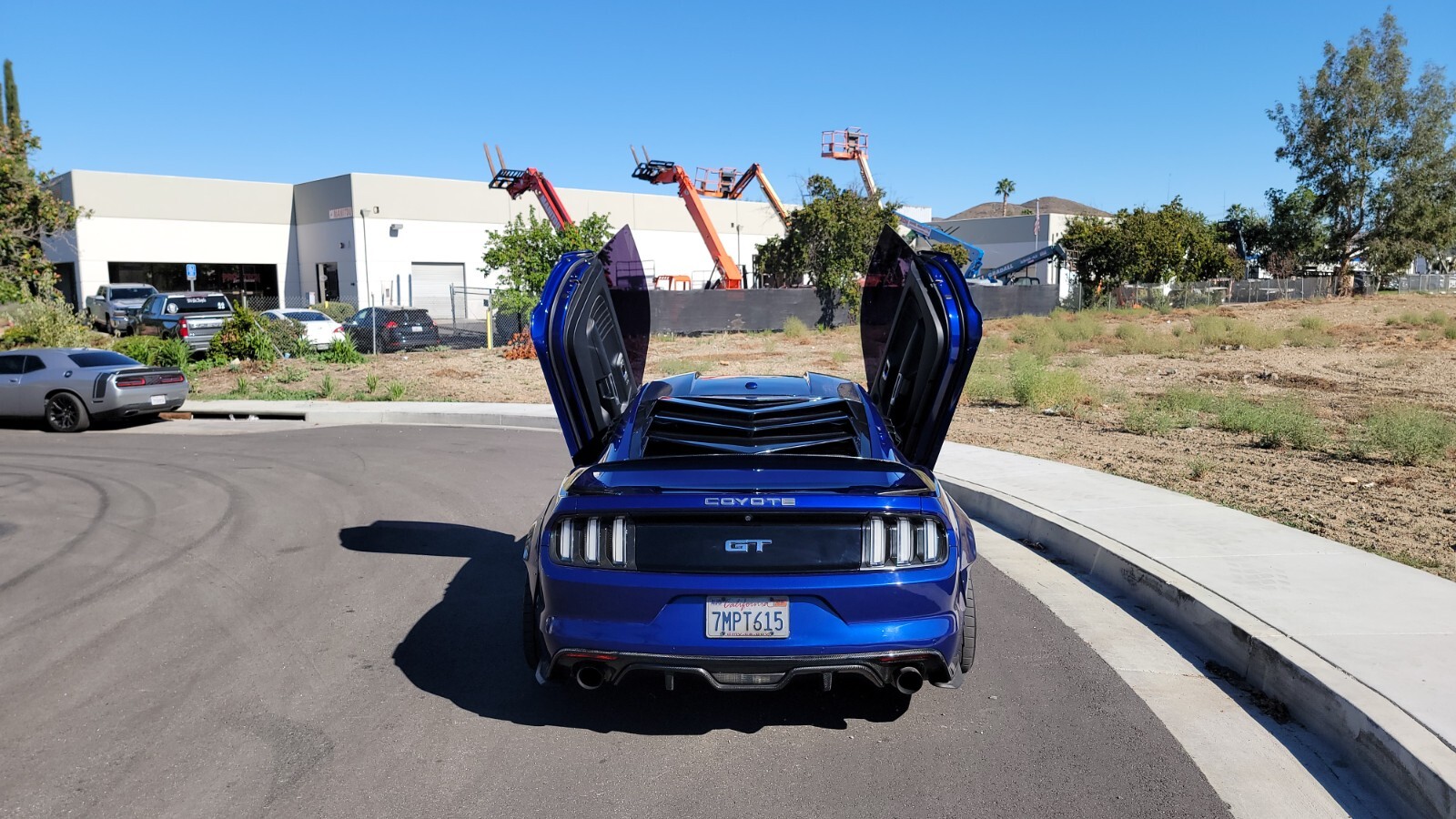 Ford Mustang 2015 - 2023 Vertical Lambo Door kit Vertical Doors Inc ...