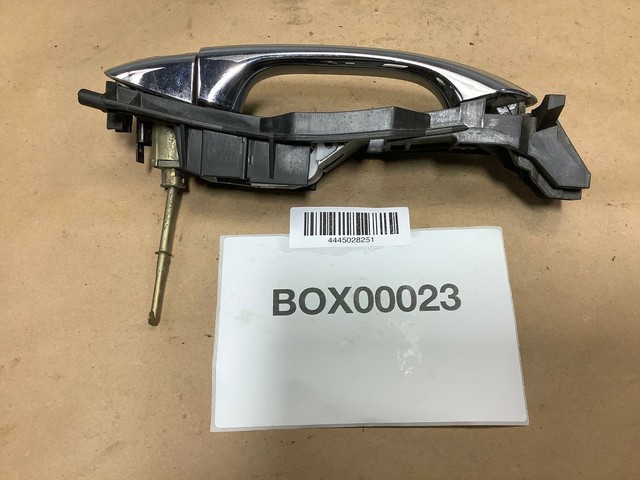2006 MERCEDES Cls500 W219 Front Left Driver Side Exterior Door Handle ...
