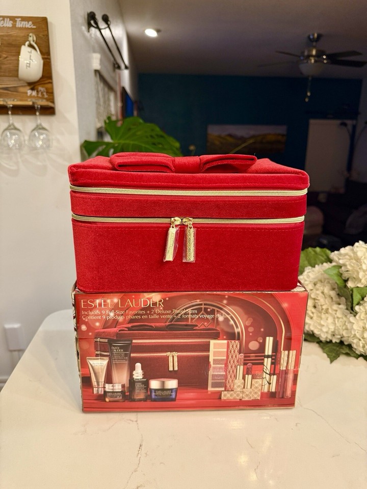 Estee Lauder Red Velvet Cosmetics Makeup Case With Box Cosmetics NOT ...