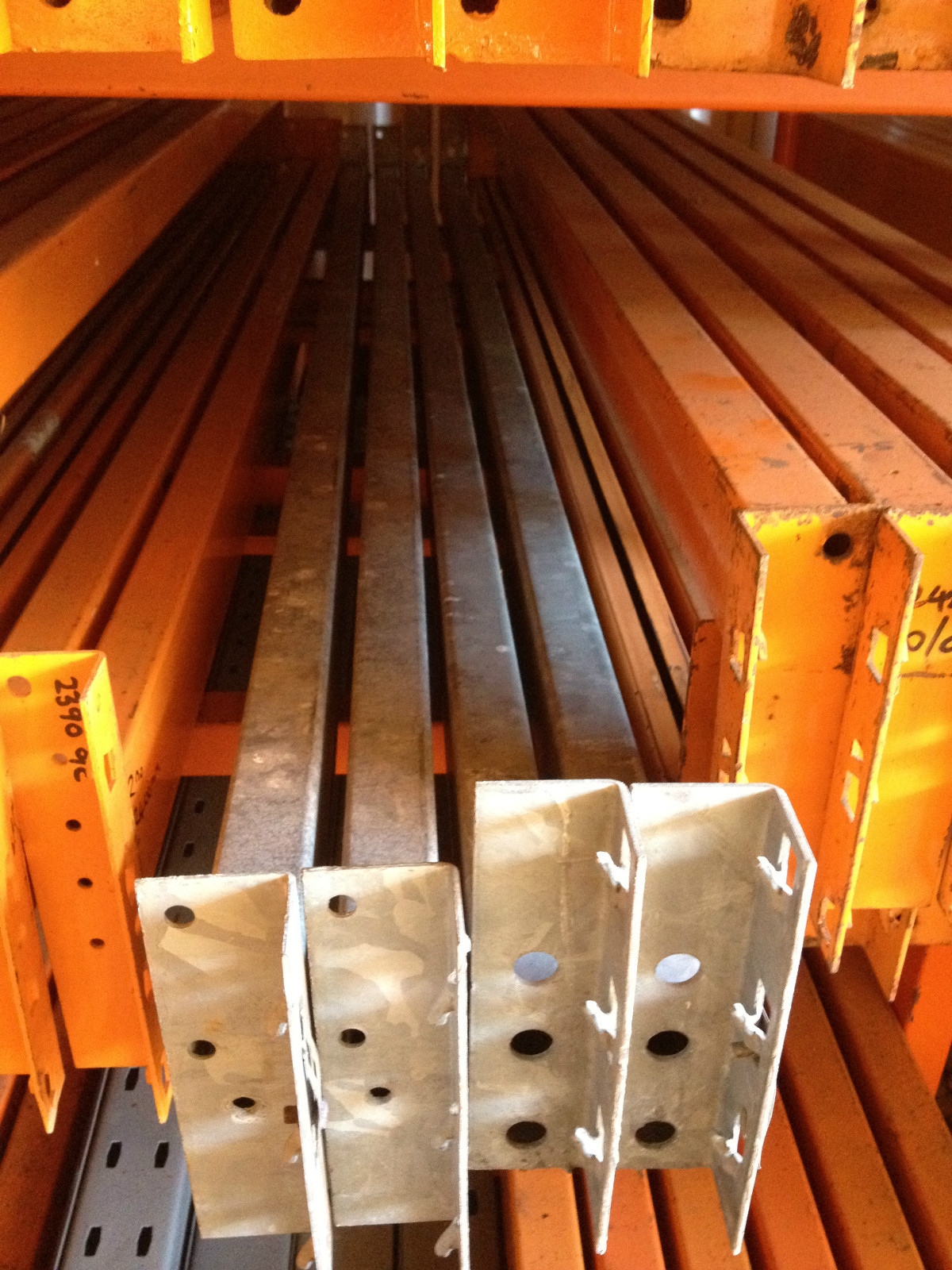 DEXION MK3 2515 MM/8 FT 3IN PALLET RACKING BEAMS (2731 KG UDL) (USED) £ ...