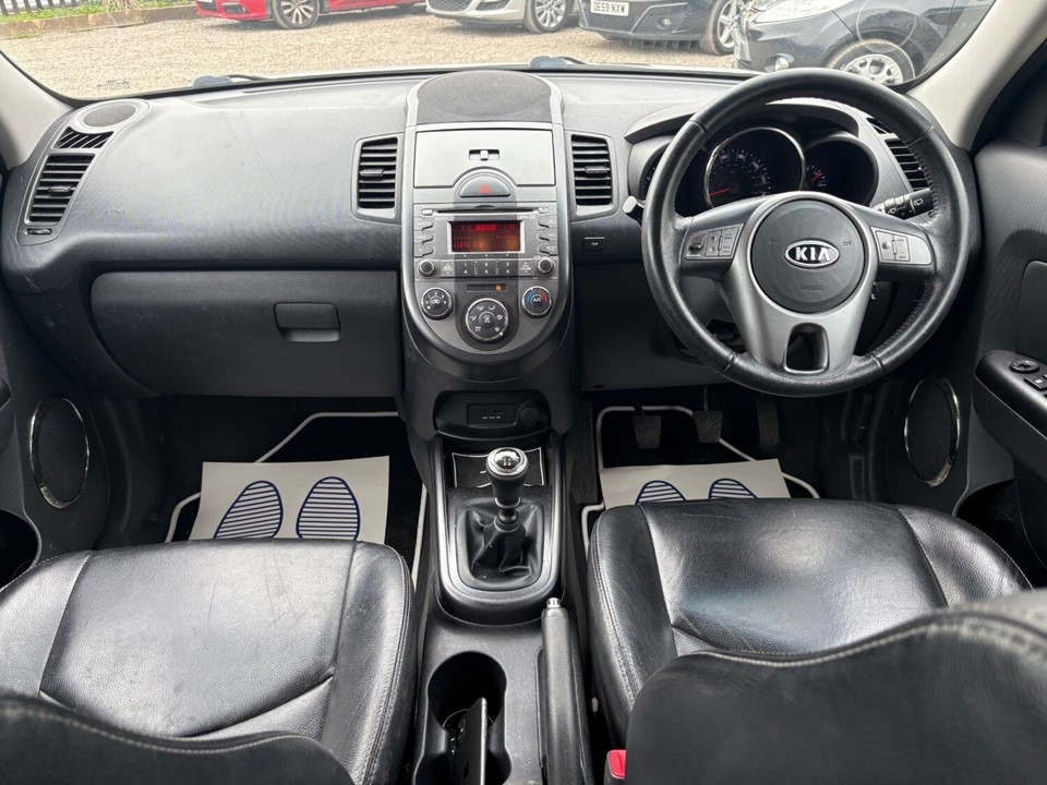 2011 Kia Soul 1.6 CRDi Echo 5dr - Excellent condition - Full Leather ...