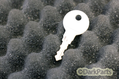 Fujitsu Siemens Chassis Case Key S726 | eBay