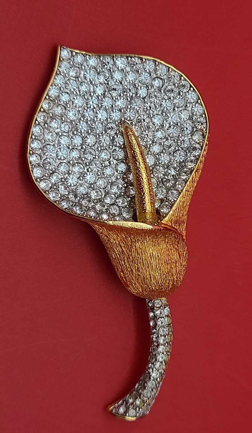 Nolan Miller Large Stunning Calla Lily Brooch - Gem