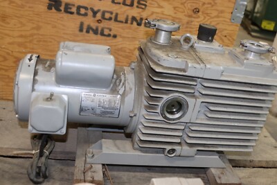 LEYBOLD-HARAEUS D30A VACUUM PUMP 104/208V 1PH | eBay