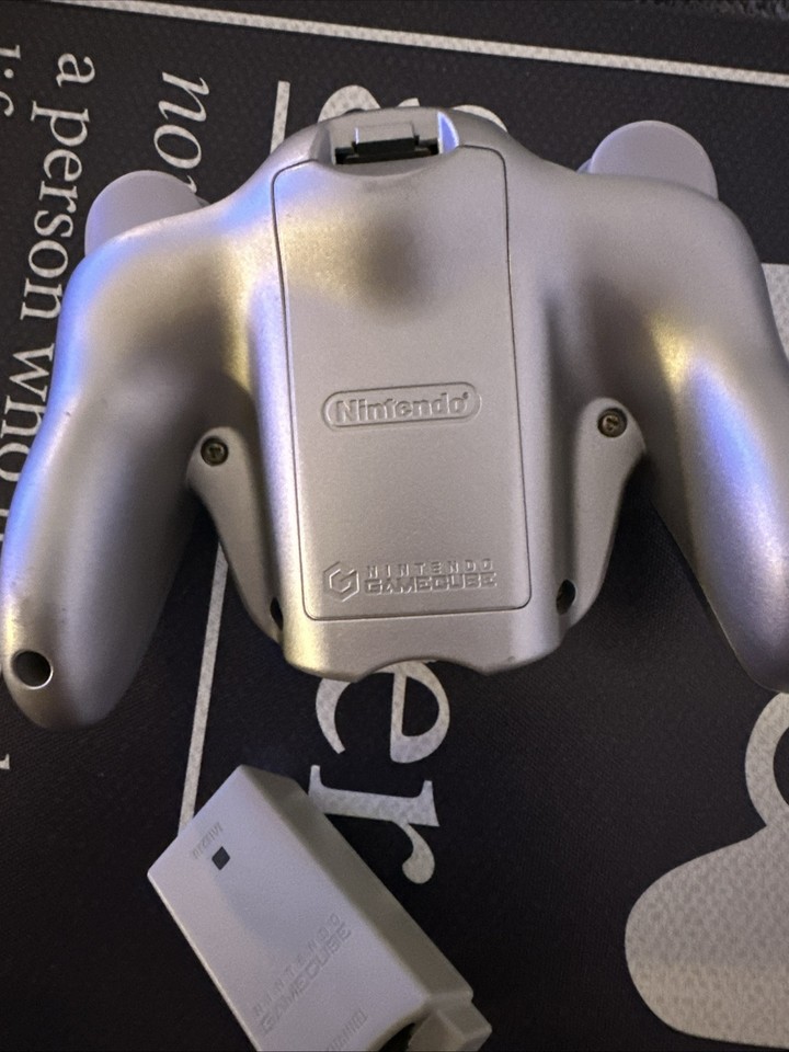 Nintendo Gamecube Wavebird Controller Platinum DOL-004 & Receiver ...