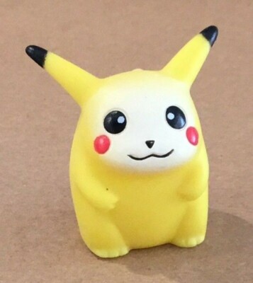 Pokemon Finger Puppet Sitting Pikachu Figure Gotta Catch Them All ...