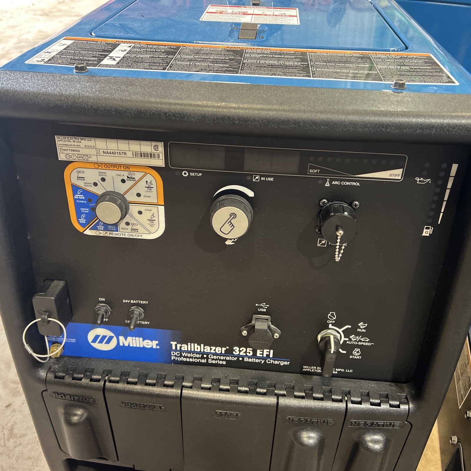 Miller Trailblazer 325 Welder / Generator, Kohler Gas Engine, New W ...