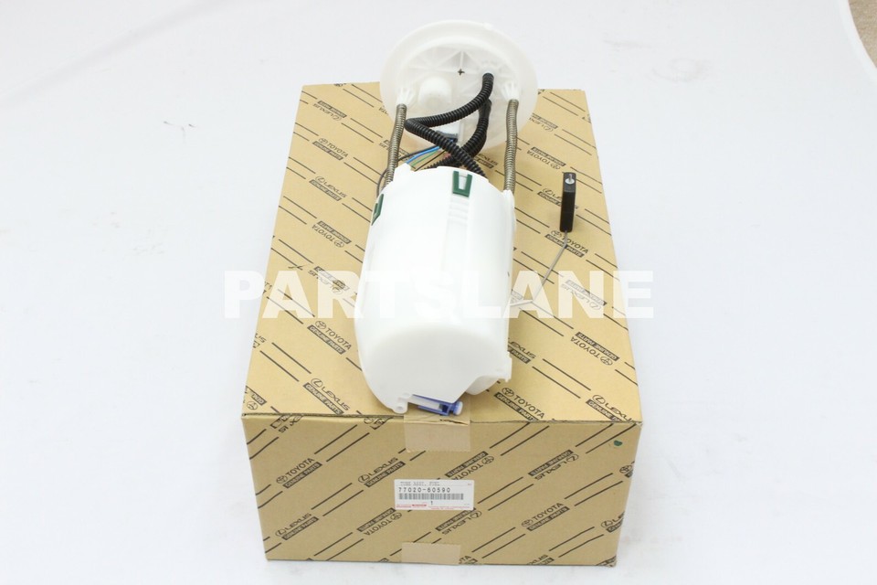 Toyota Land Cruiser URJ200 OEM Fuel Suction W/ Pump & Gage Tube 77020 ...