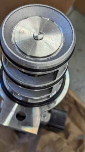 1890997C92 Navistar International EGR Valve Assembly 5012972R91 I334 No ...