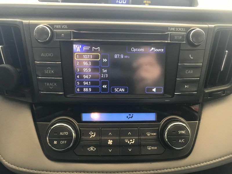 2013-2014 Toyota RAV4 Radio Display & Receiver Screen CD 100071 OEM ...