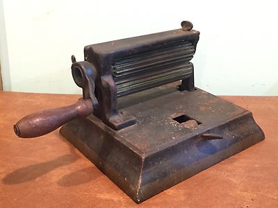 Antique Cast Iron Fluting Iron Crimper Pleater Machine w/ Brass Rollers ...