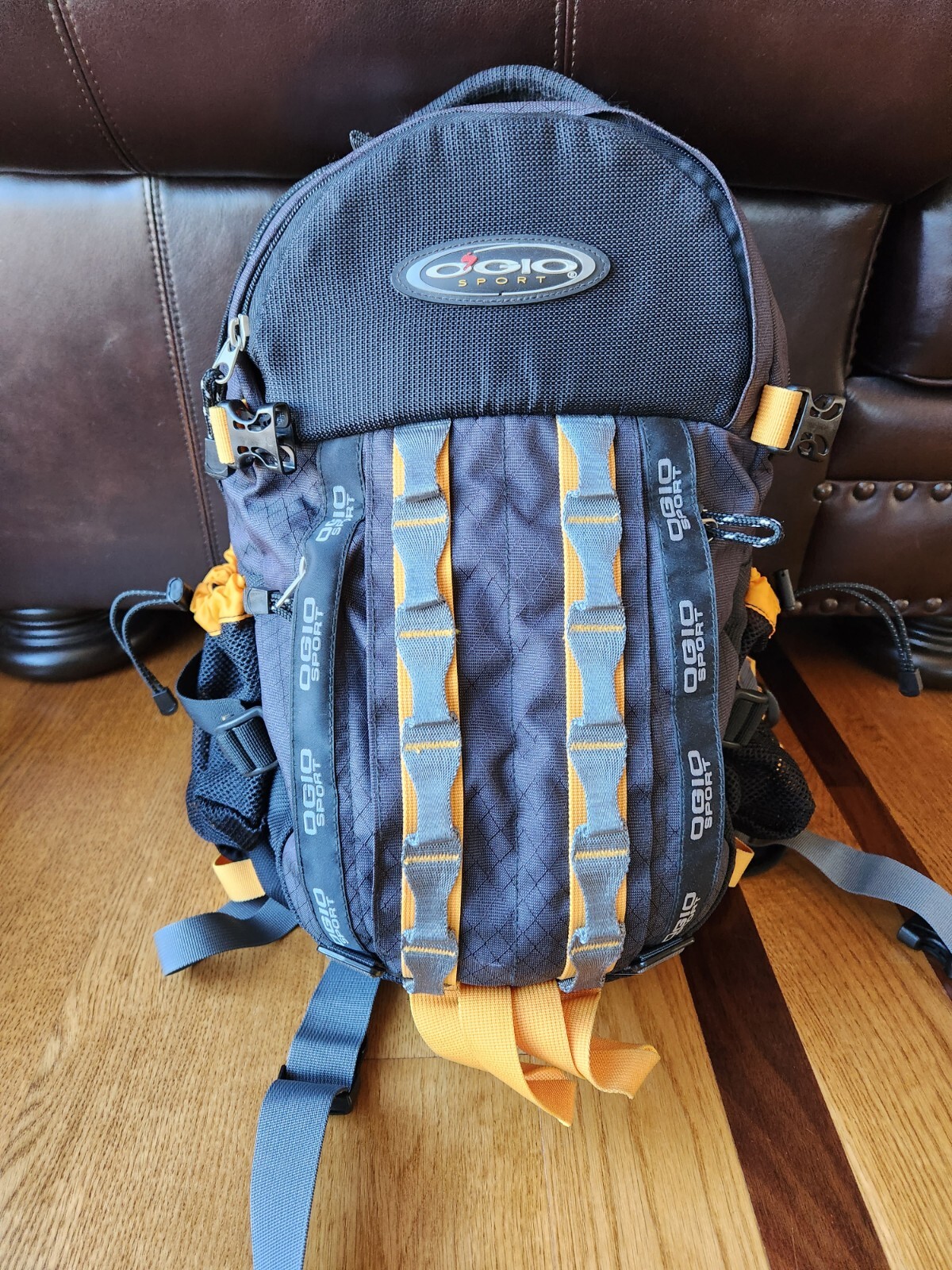 Vintage Early 2000's OGIO Sport SCRAMBLE Black Backpa… - Gem