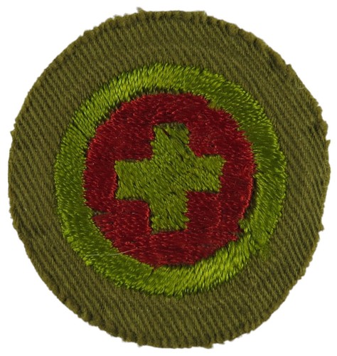 FIRST AID Type C Tan Narrow Crimped 1936-1946 Merit Badge (UT436) | eBay
