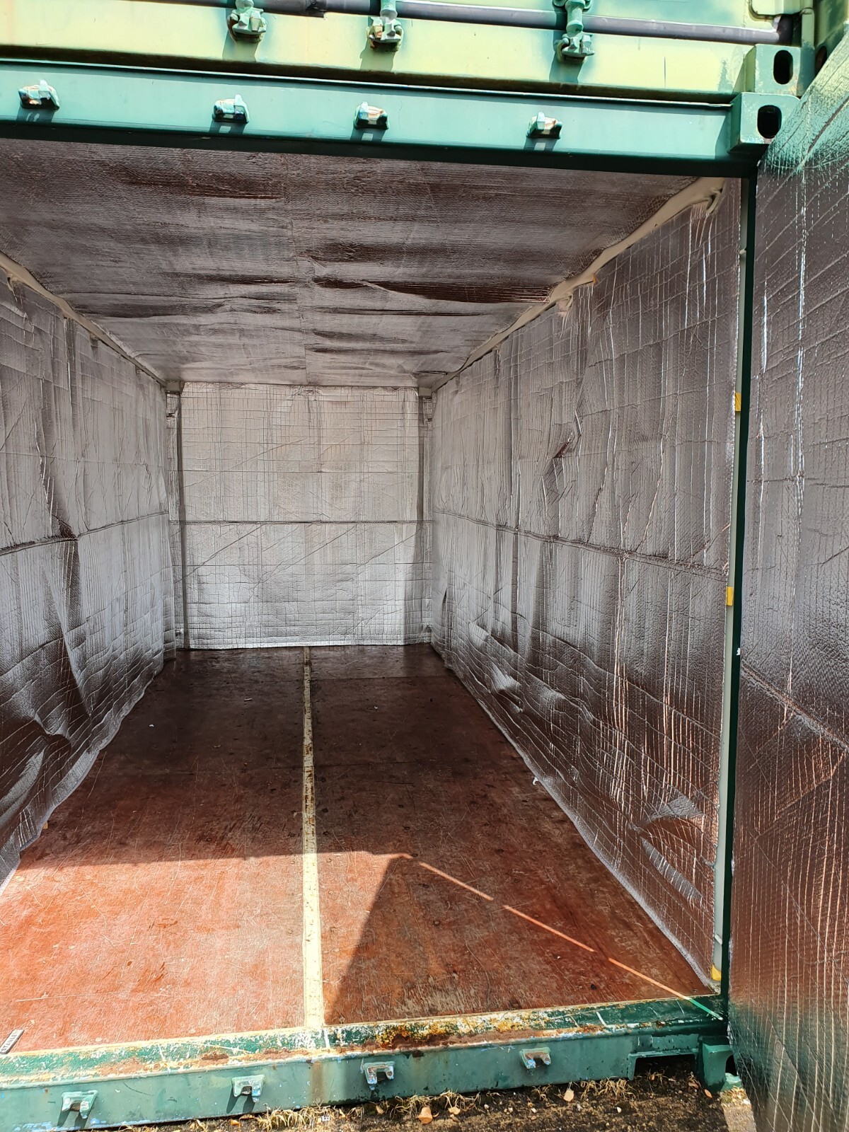 20' / 40' New shipping container. with/without thermal liner . price ...