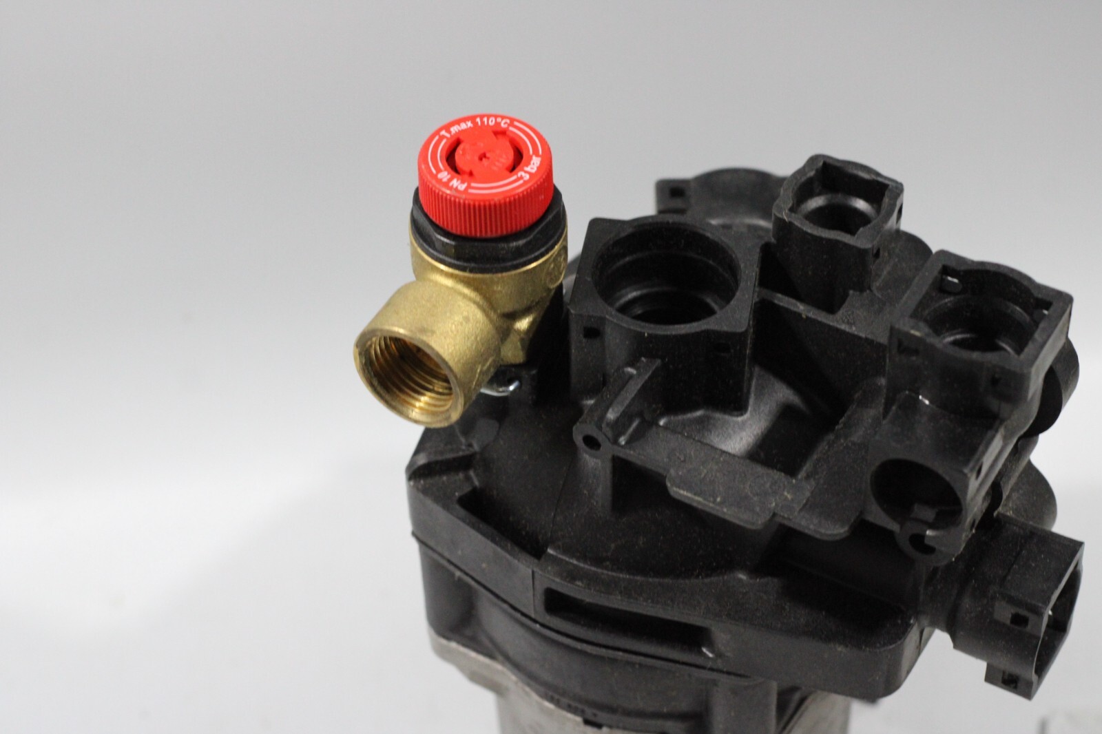 Ideal Domestic Domestic Independent Logic Logic + Logic System Combi ...