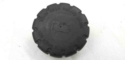 2008 - 2015 MERCEDES C-CLASS Coolant Reservoir Expansion Tank Cap PN ...