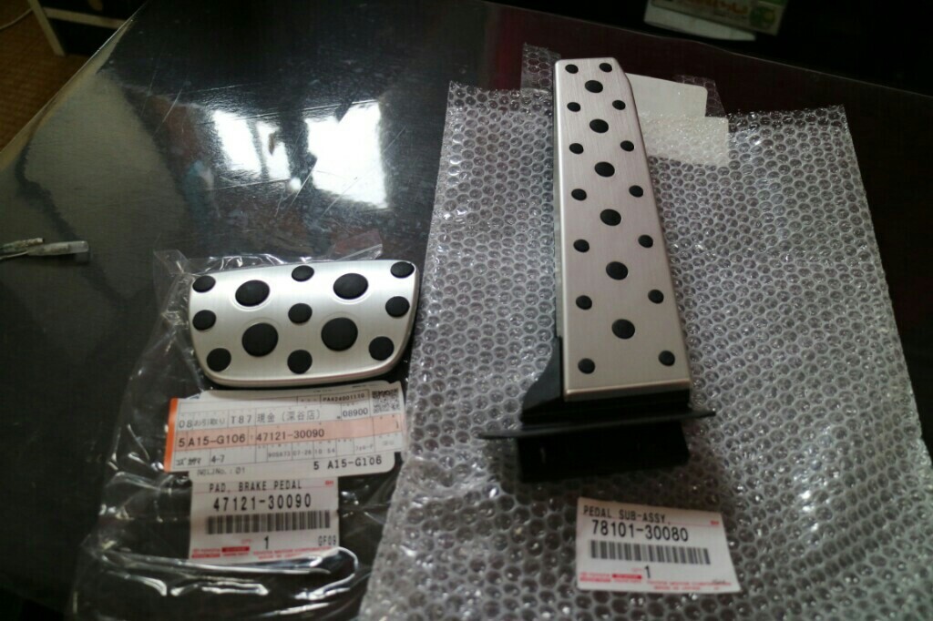 TOYOTA GENUINE ACCELERATOR BRAKE PEDAL LEXUS 78101-30080 47121-30090 ...