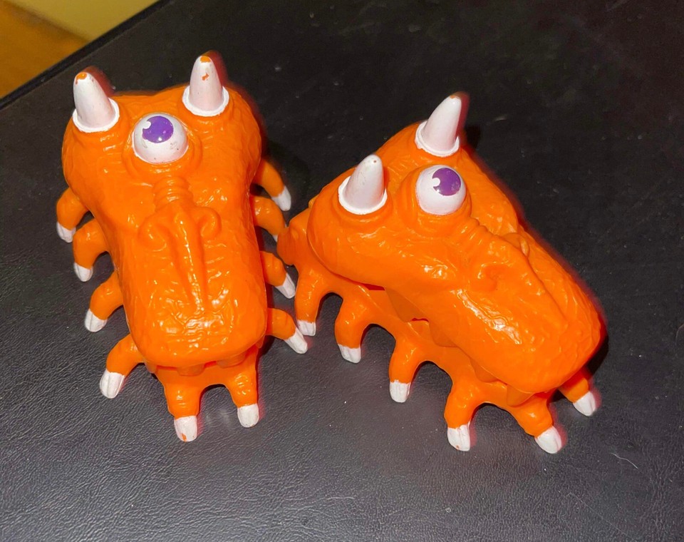 Vintage Columbia Pictures Ghostbusters Orange Cyclops Mini Trap Figure ...