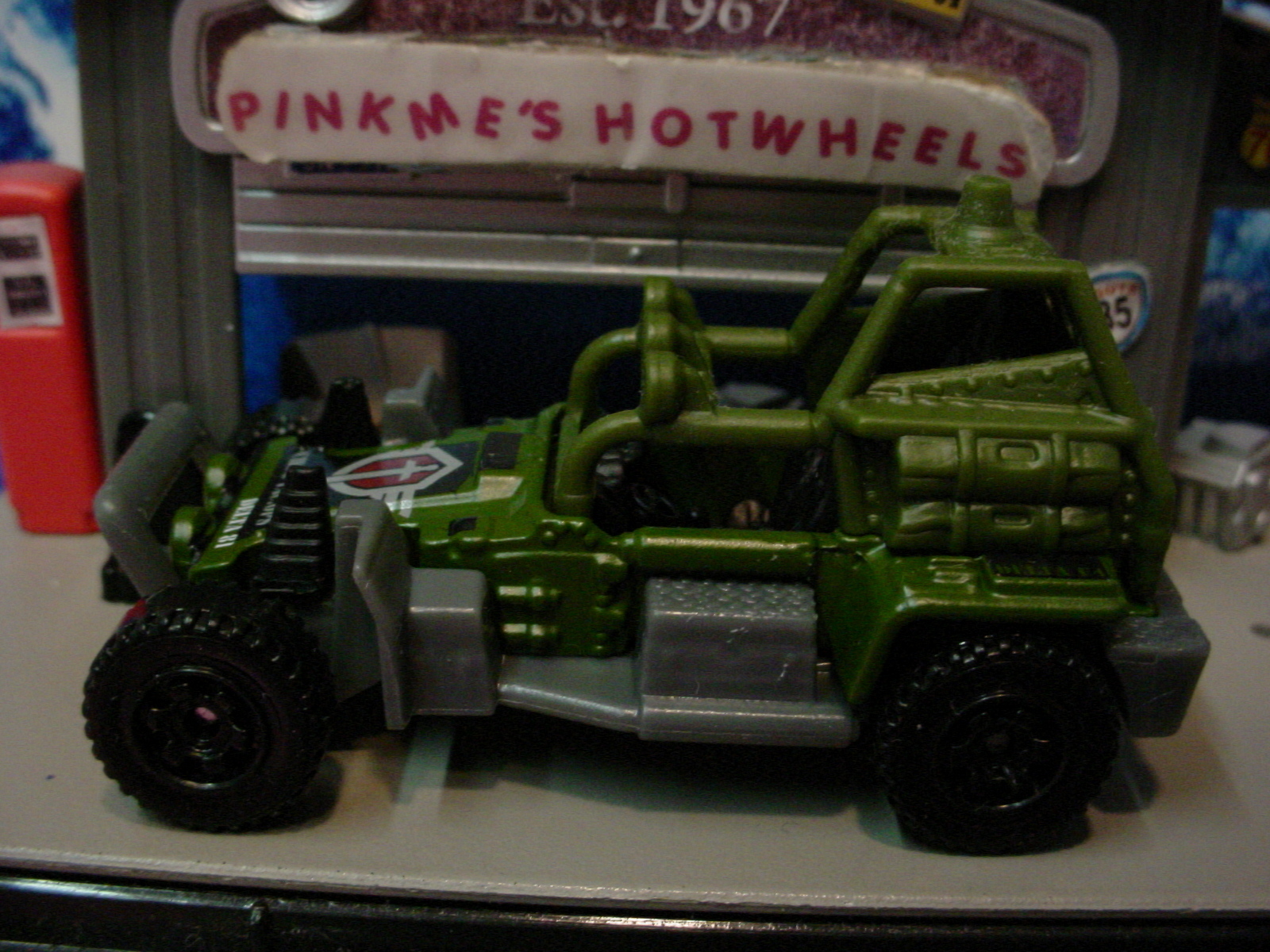 2014 Matchbox SAHARA SWEEPER☆Army Green☆ DELTA 81☆HEROIC RESCUE∞Loose ...