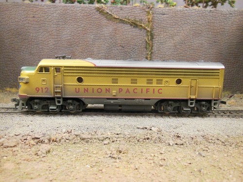HO SCALE UNION PACIFIC UP 912 FP7 LOCOMOTIVE CUSTOM WEATHERED | eBay