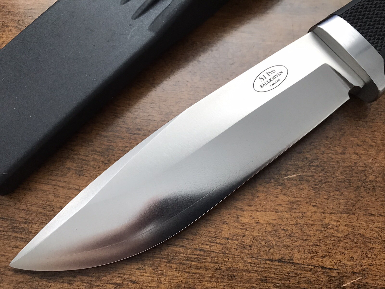 Fallkniven S1 Pro Fixed Blade Knife Laminated San Mai Steel Blade Made ...
