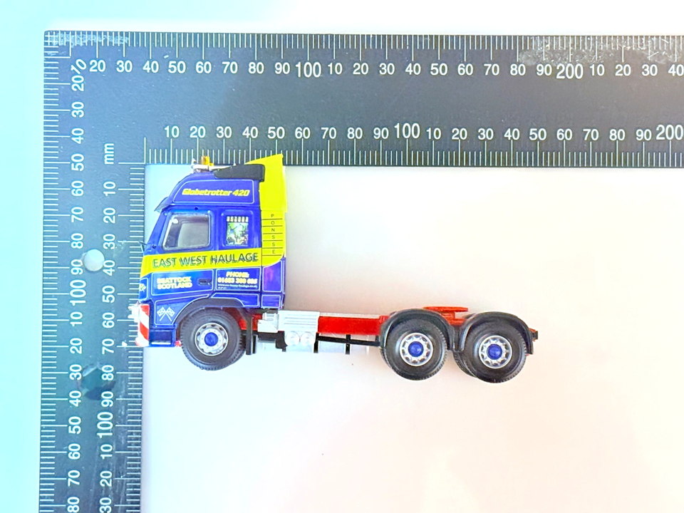 CORGI VOLVO FH TRACTOR UNIT MODEL ONLY EAST WEST HEAVY HAULAGE CC14007 ...