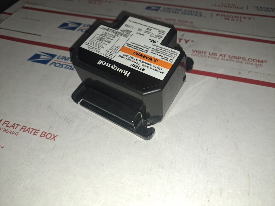 Honeywell R7184P 1080 Oil Burner Primary Control - Beckett AF AFG ...