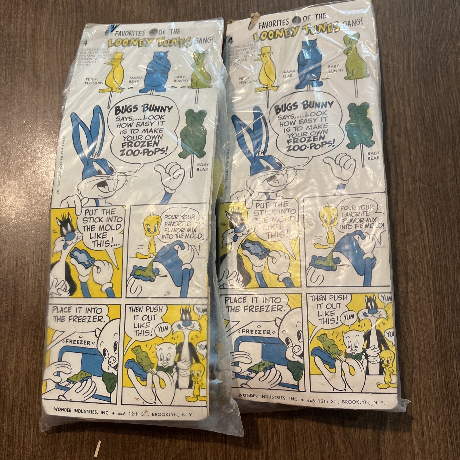 2 Packs Of 1957 Frozen Zoo Pops Frozen Drink Animal Mold Set Bugs Bunny ...