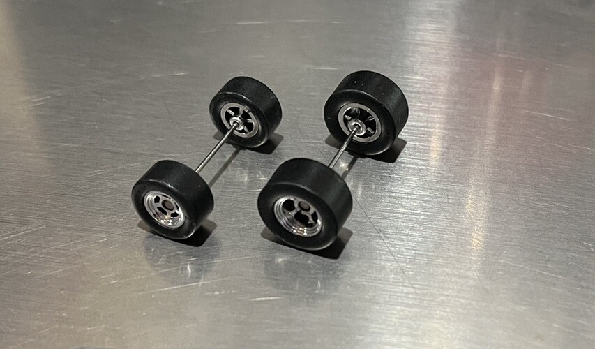 Hot Wheels 1/64 RR Real Riders Tires & Wheels On Axel Custom Hotrod ...